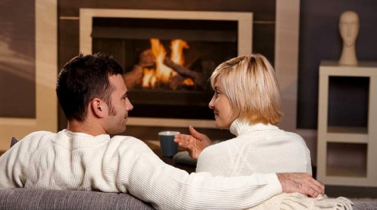 Common Signs Of Validation-seeking Behaviour in Relationships